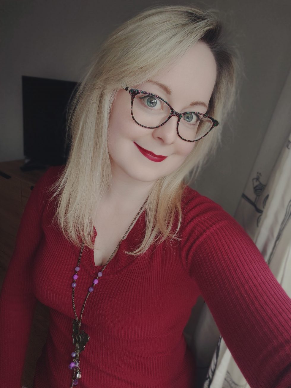 Lighthouse (Poem) | Emma-Jane Barlow